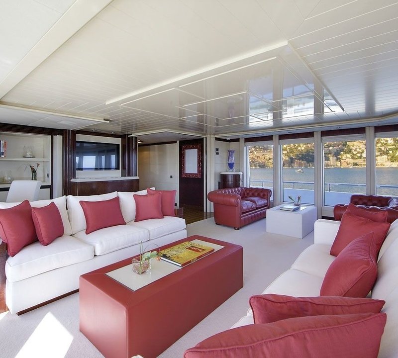 Yacht PRINCESS TOO, Feadship | CHARTERWORLD Luxury Superyacht Charters